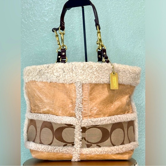 Coach | Bags | Coach Limited Edition Sherpa Lined Shoulder Bag | Poshmark